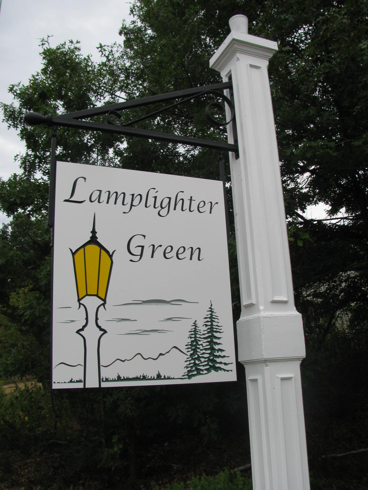 LampLighter Green - Creative Carved Signs