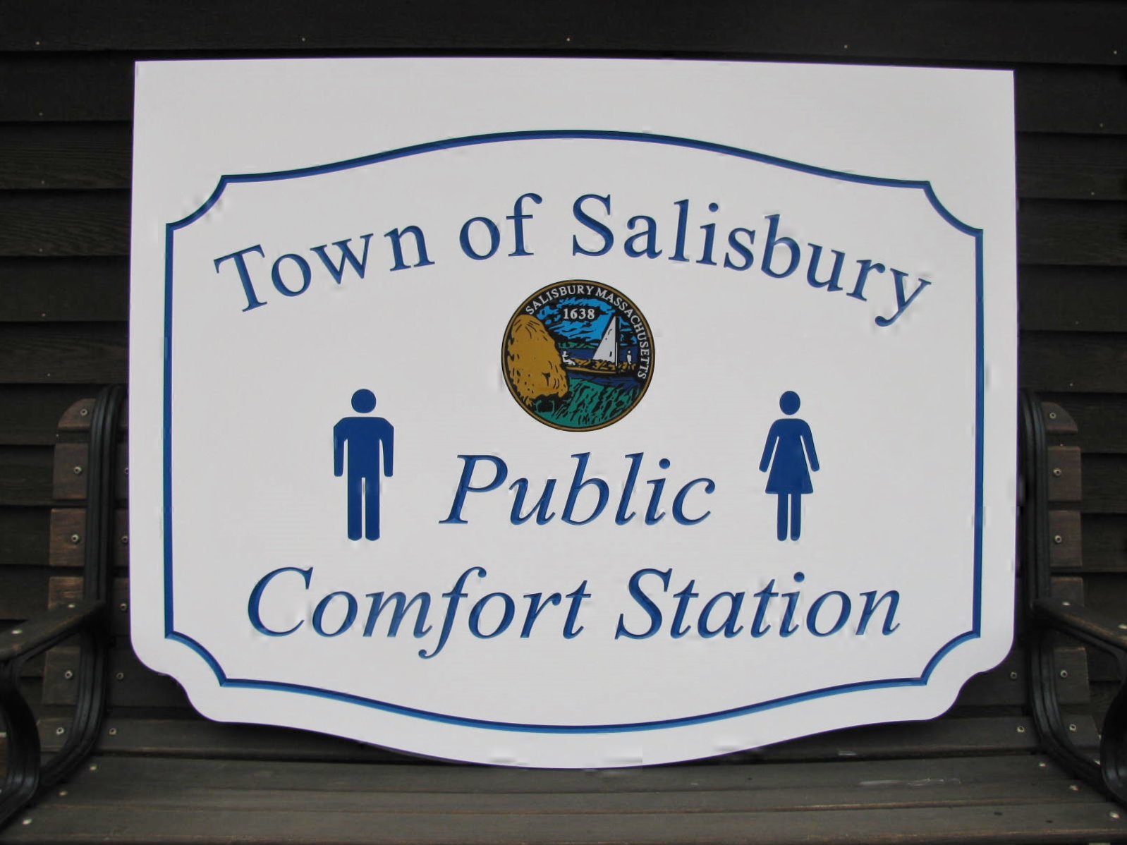 Town of Salisbury - Creative Carved Signs
